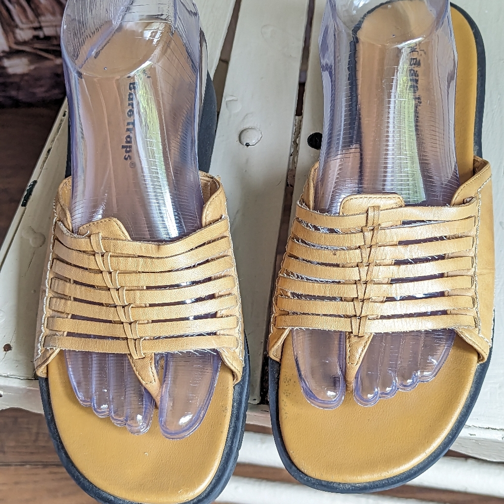 Bare Traps Sandals - Gem